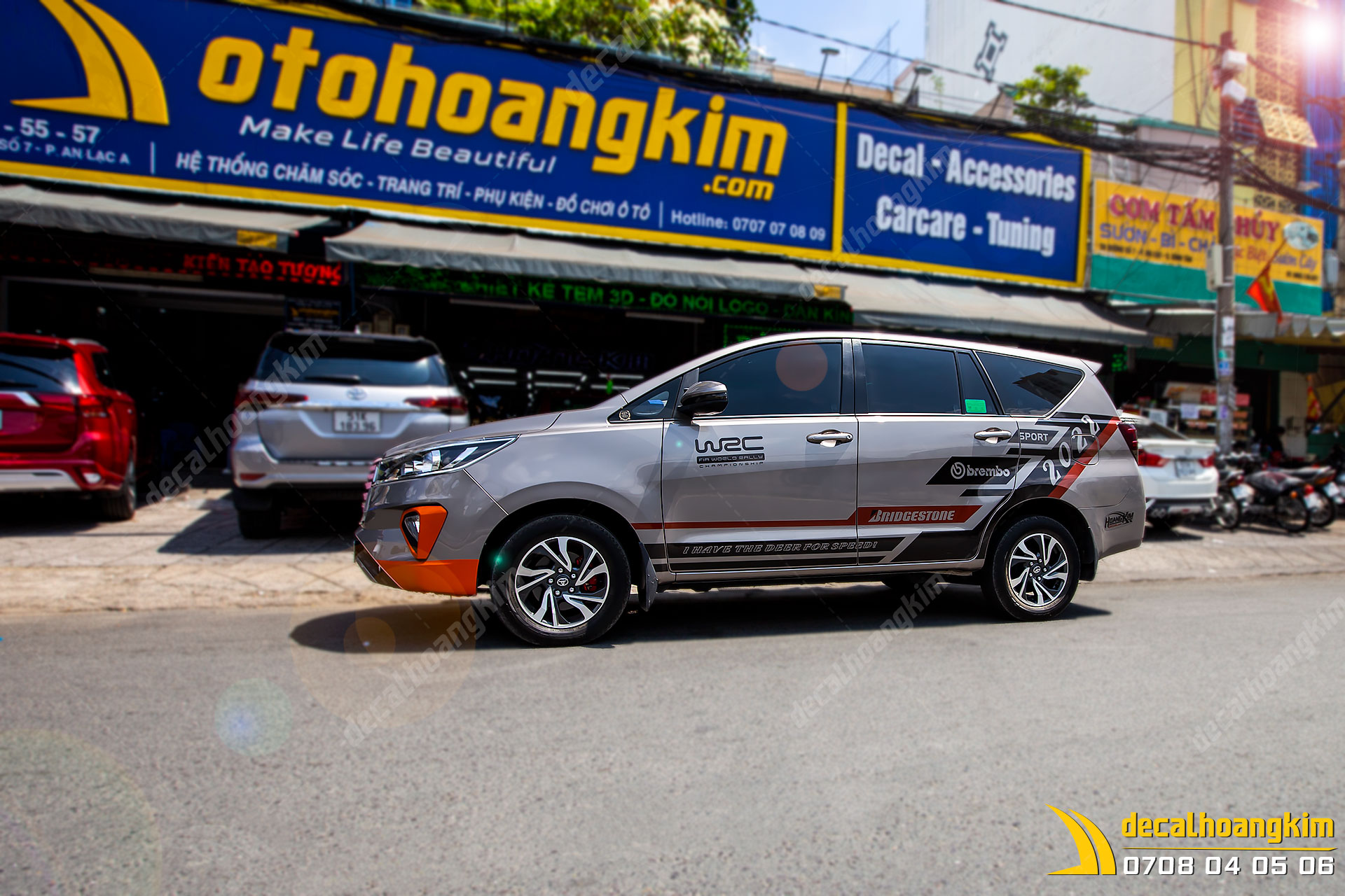 Tem Xe Toyota Innova – TIN023