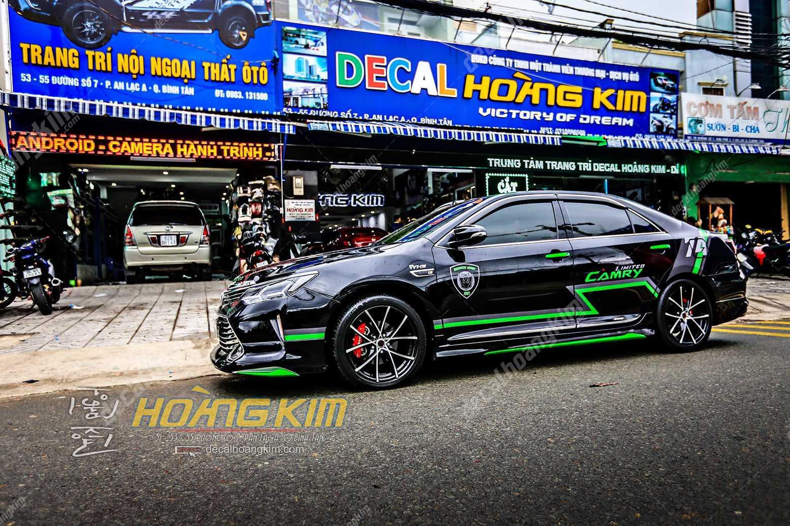 NHÂN ĐÔI ĐẲNG CẤP NHỜ CÁC MẪU TOYOTA CAMRY DECAL